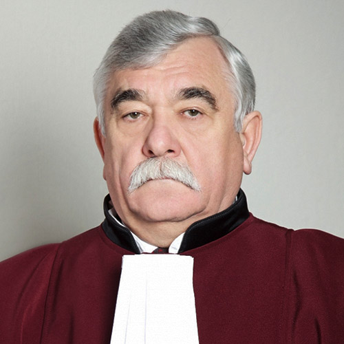 Profile: Dumitru Pulbere